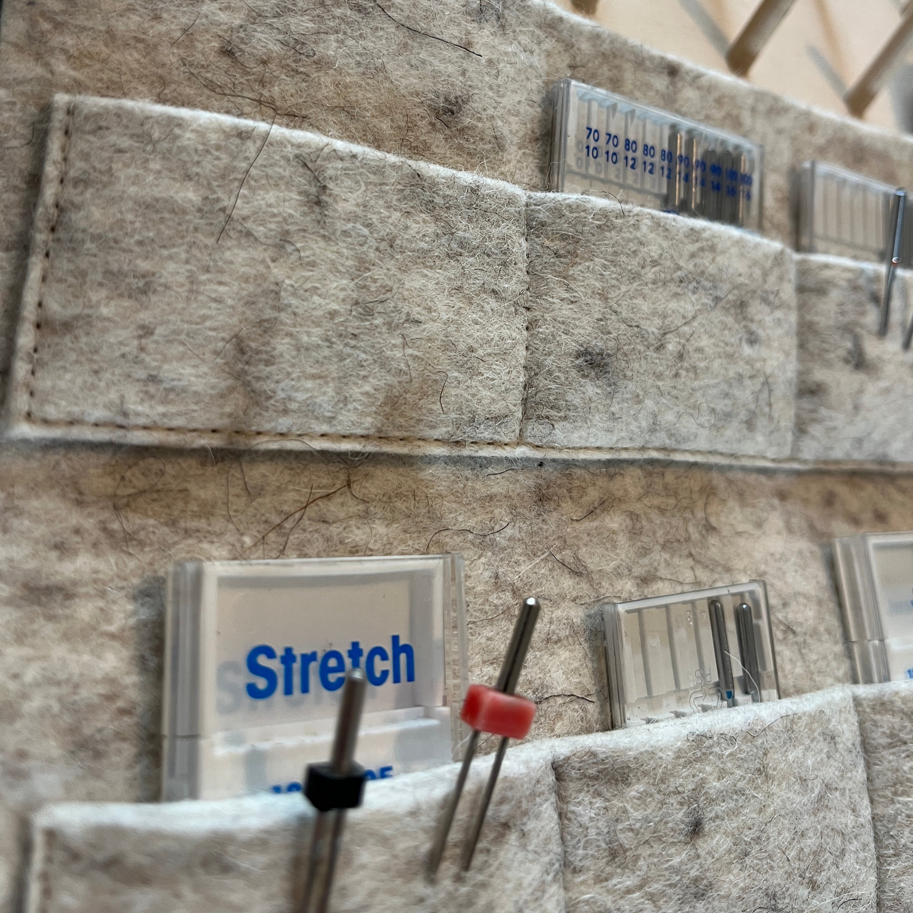 Pins and Needle Storage – Thread Pegs